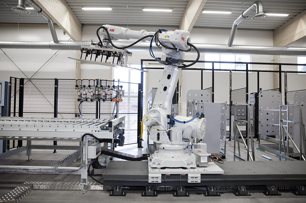Efficient robotic automation for industrial production